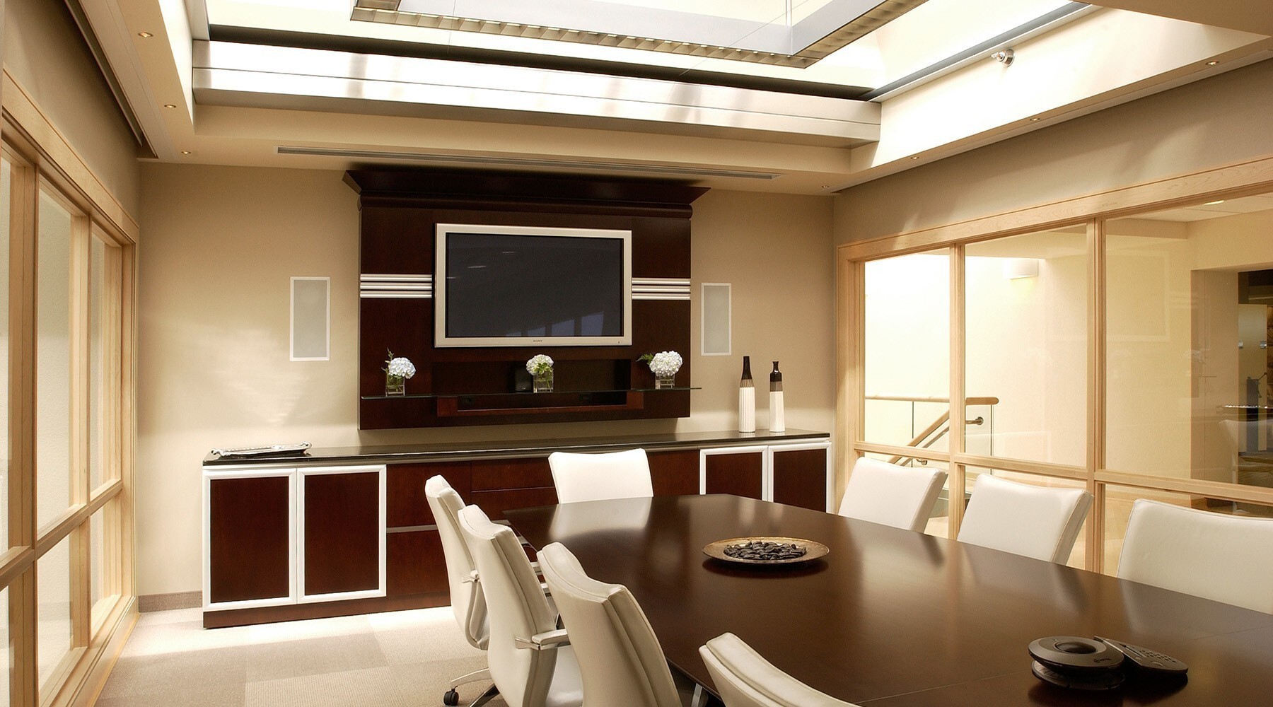 well ofs corporate office Conference room design | International WELL ...