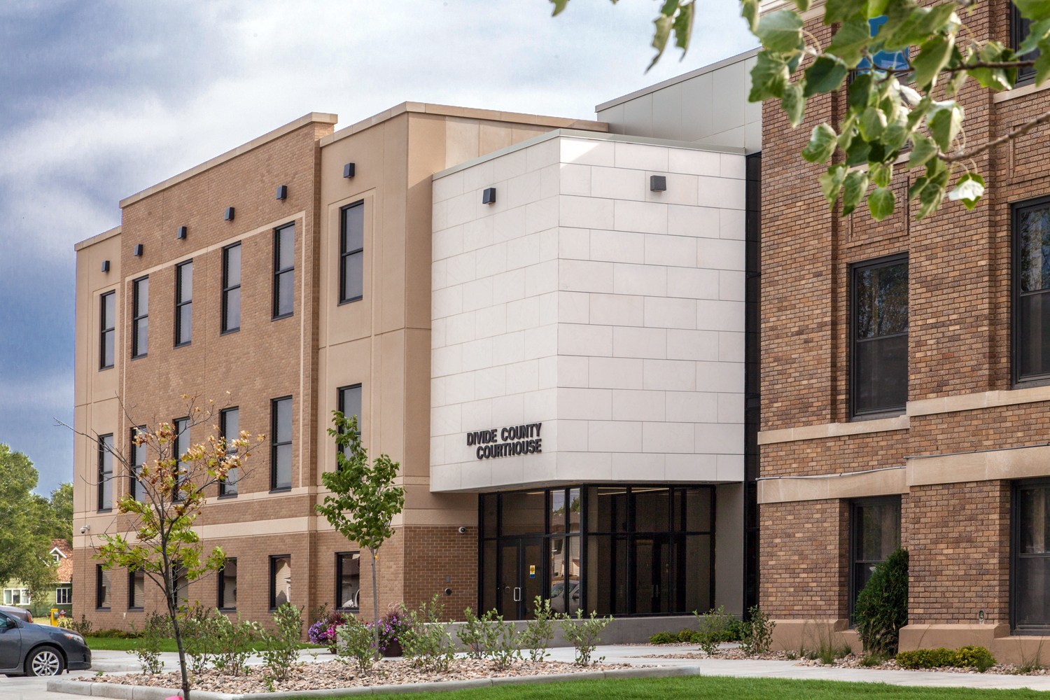 Wells Concrete Divide County Courthouse Exterior Thin Brick Layout | Wells