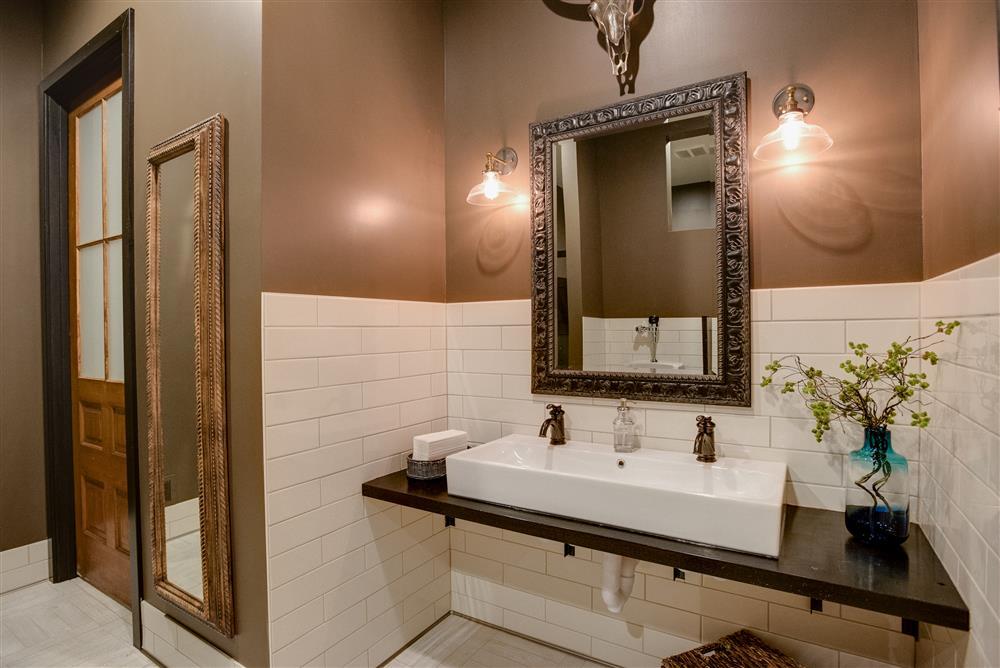 Wine Bar Restroom | Scott Build