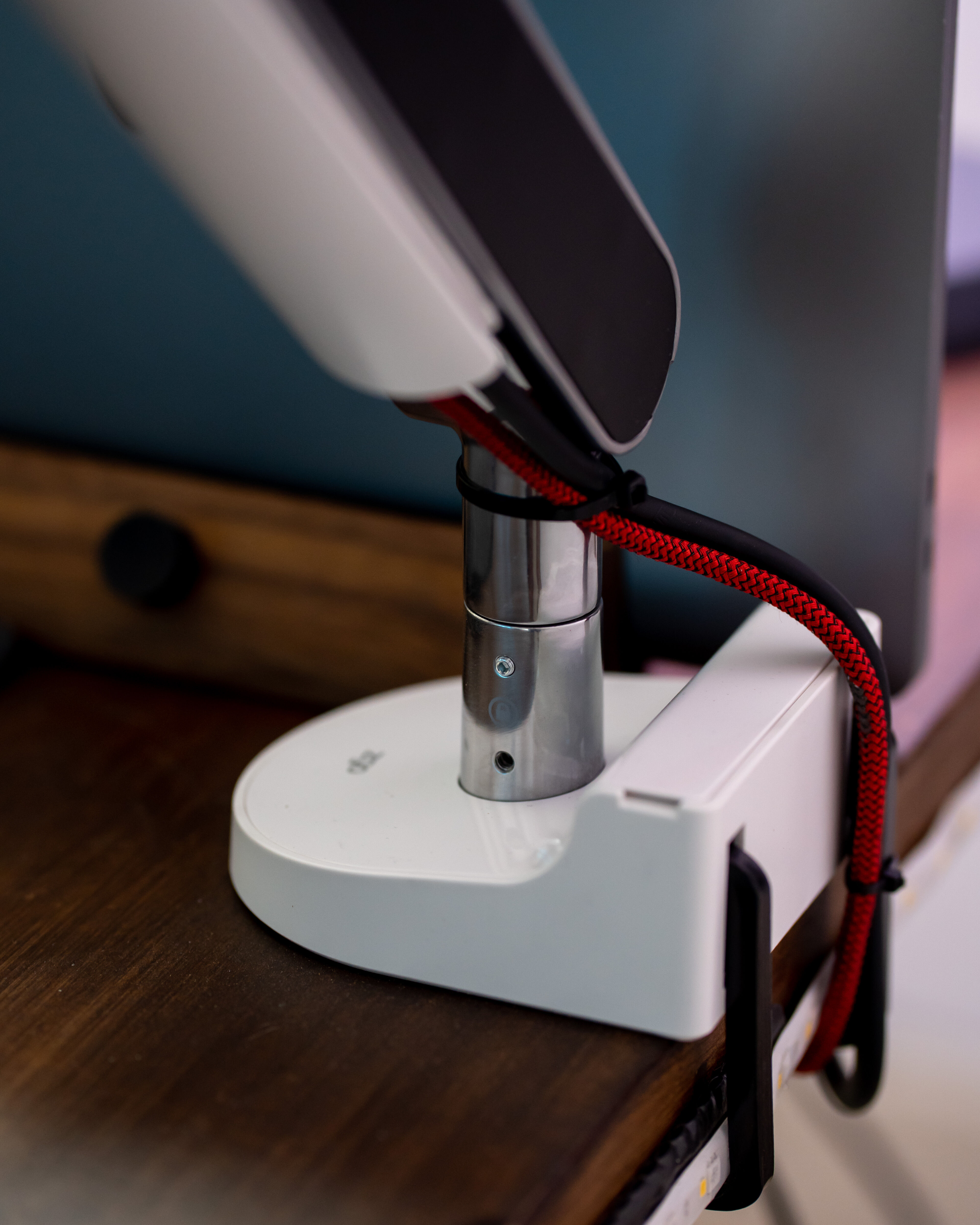 ZG1 Top Down Mount Cable Mgmt | Zgo Technologies